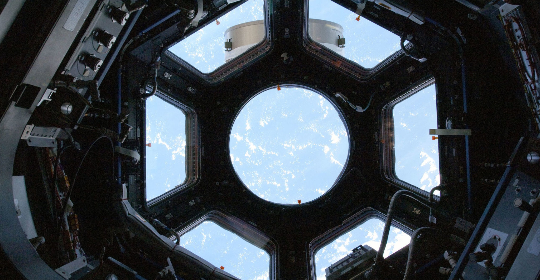 International Space Station marks 20 years of manned orbit - TechCentral