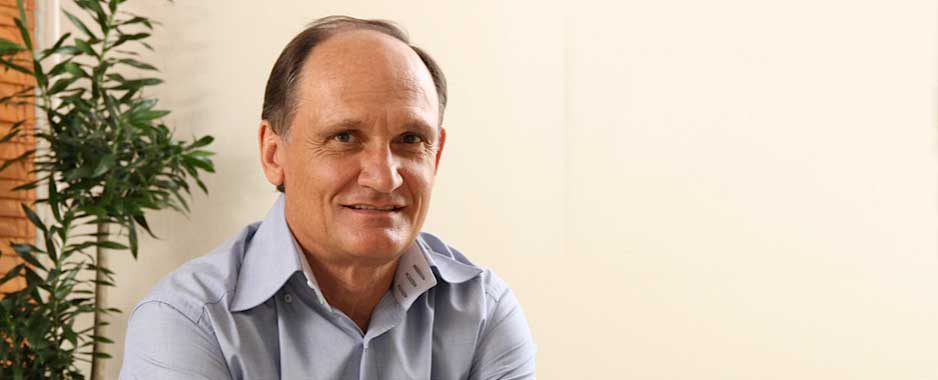 Knott-Craig to step down as Project Isizwe CEO - TechCentral