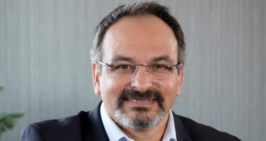 Heydon Hall appointed as CIO at Dark Fibre Africa - TechCentral