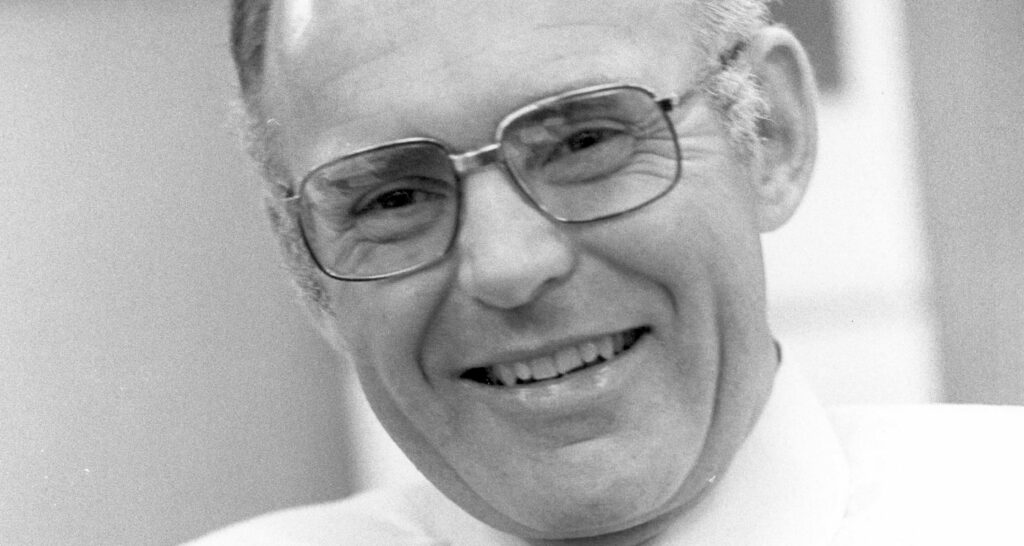 Gordon Moore dead at 94 - TechCentral