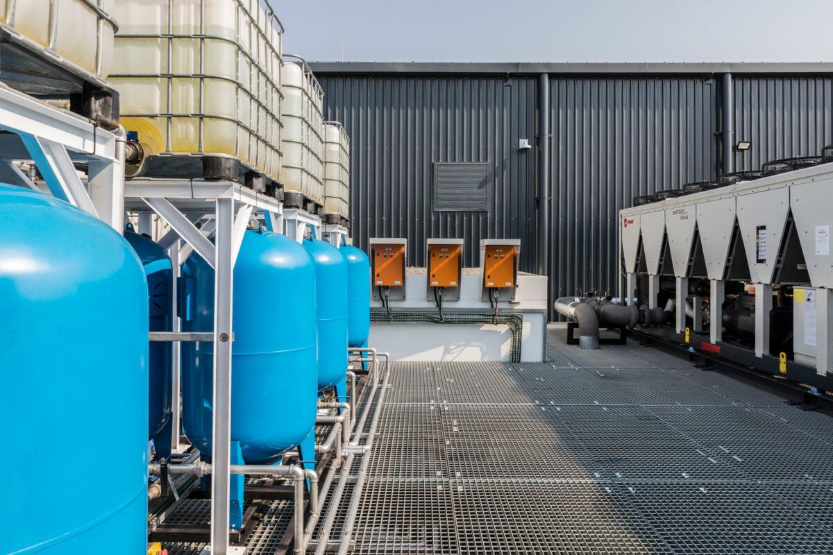 Photos: Inside NTT's new Johannesburg data centre - TechCentral Cloud ...