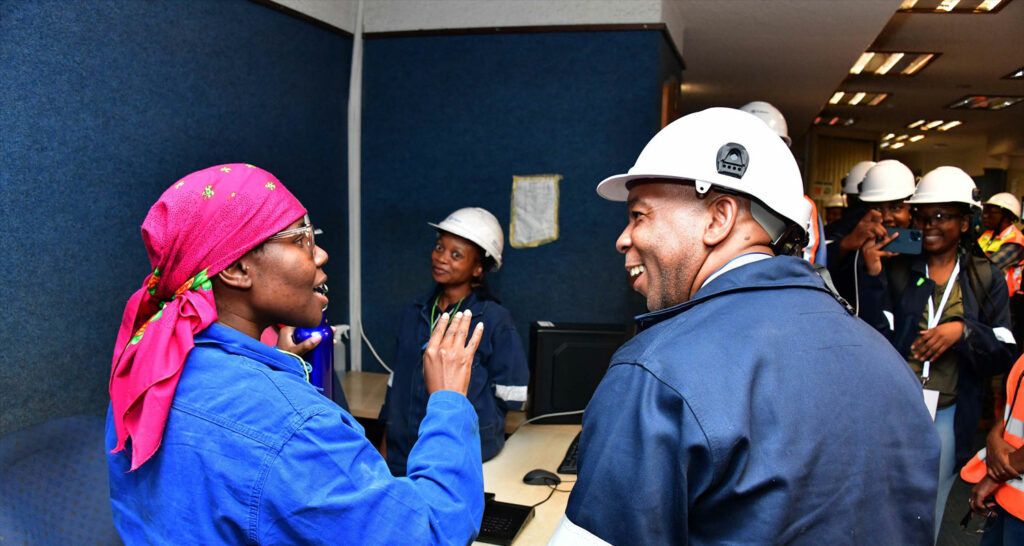 It's Eskom workers who will end load shedding: electricity minister ...