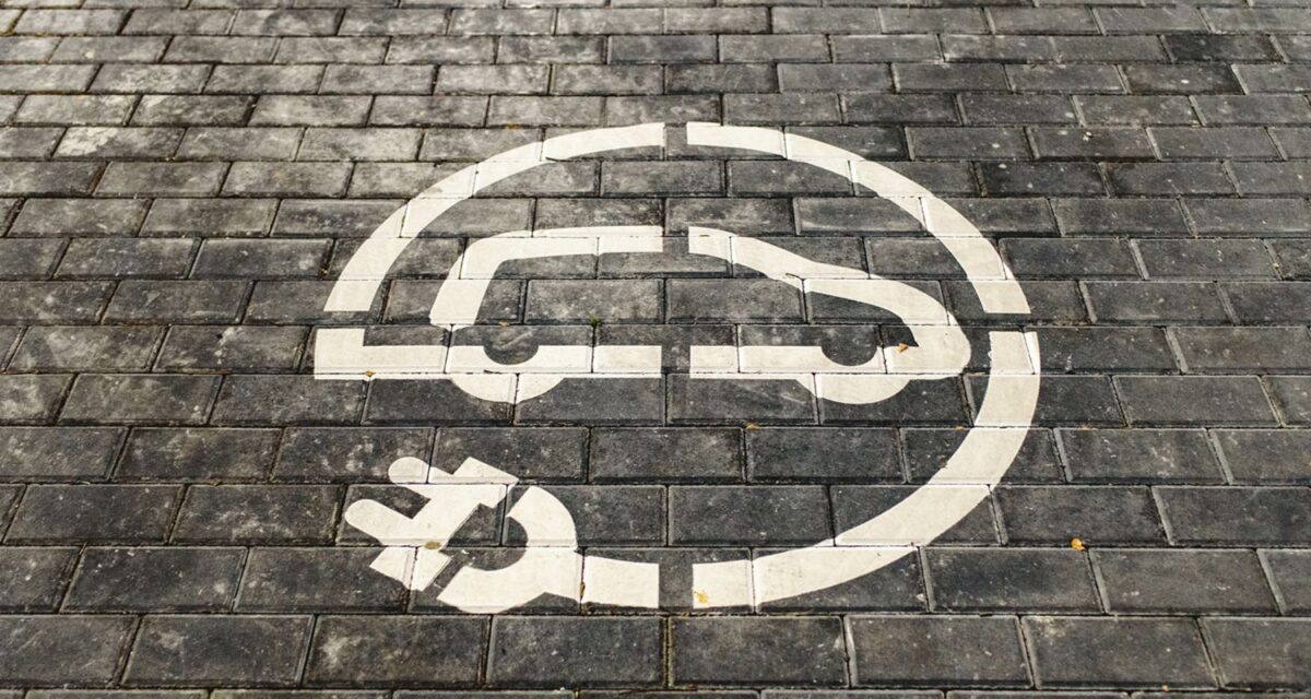 Rain unveils 'the101', its colourful new 5G smart router