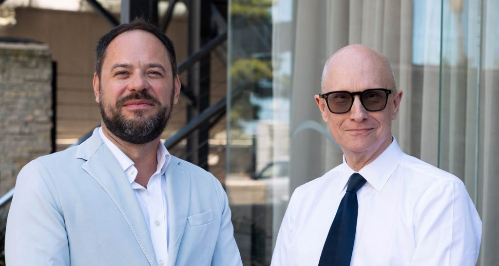 Why SMS will survive internet messaging onslaught - TechCentral